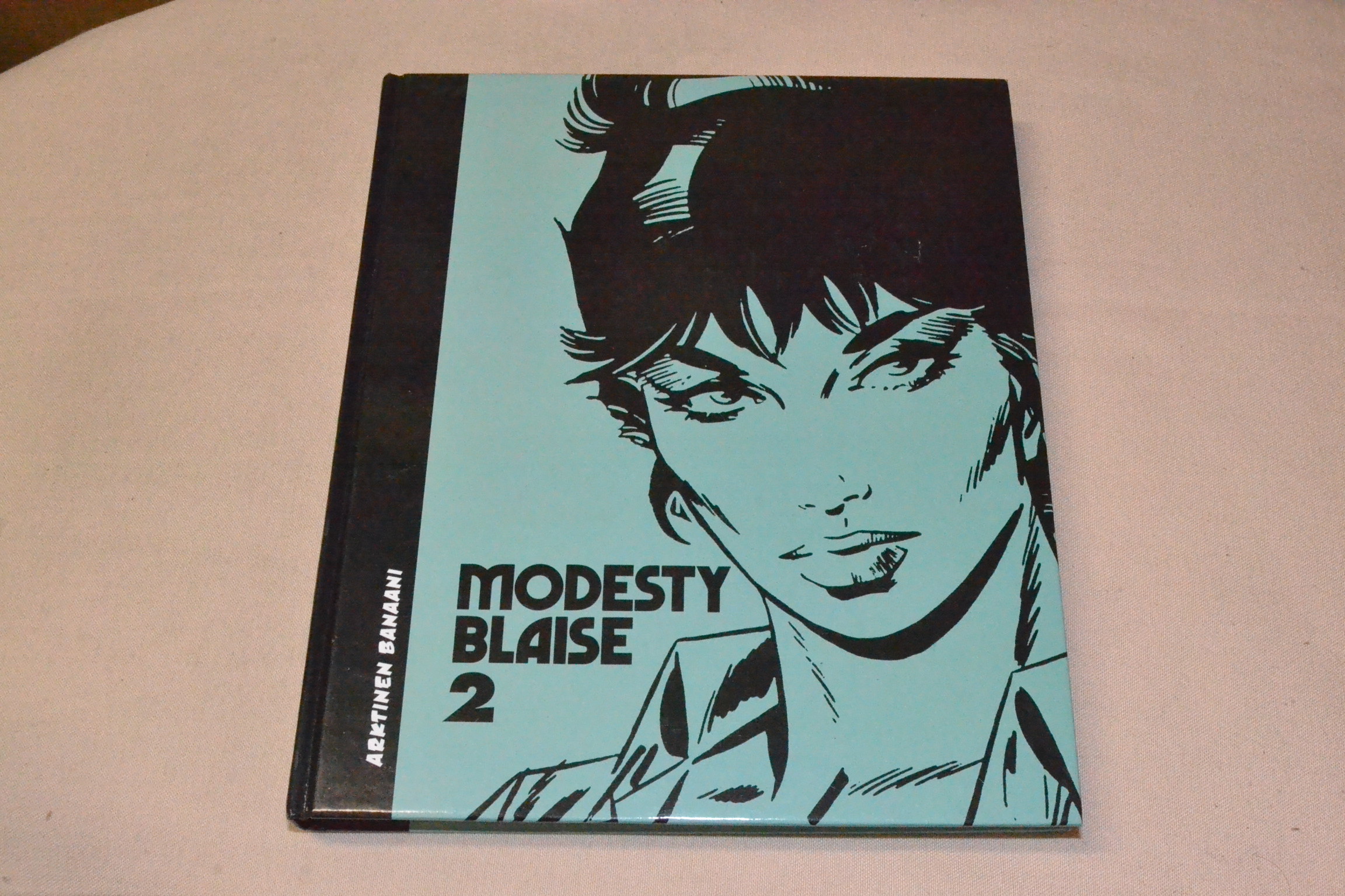 Modesty Blaise 2 (kovakantinen)